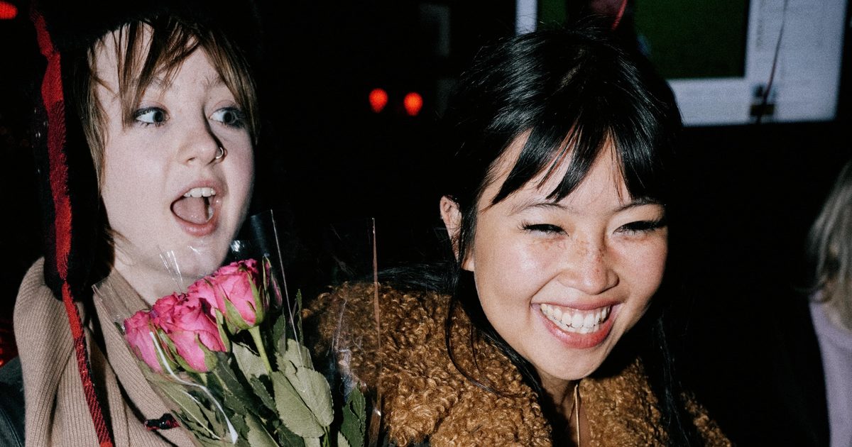 Fan photos from Beabadoobee's surprise Valentine's Day… - The Face