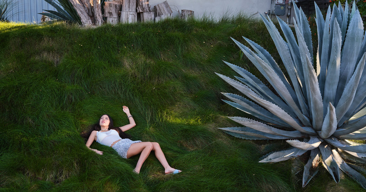 What’s inside the new issue of THE FACE - The Face