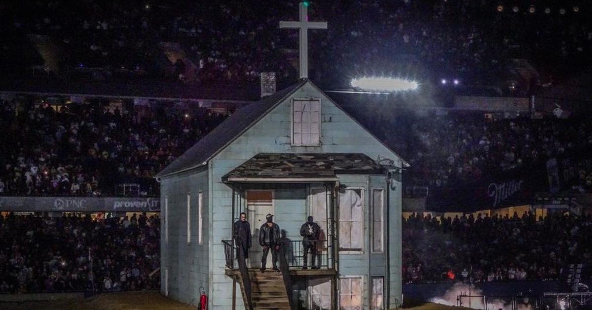 What happened at Kanye West's DONDA event in Chicago? - The Face