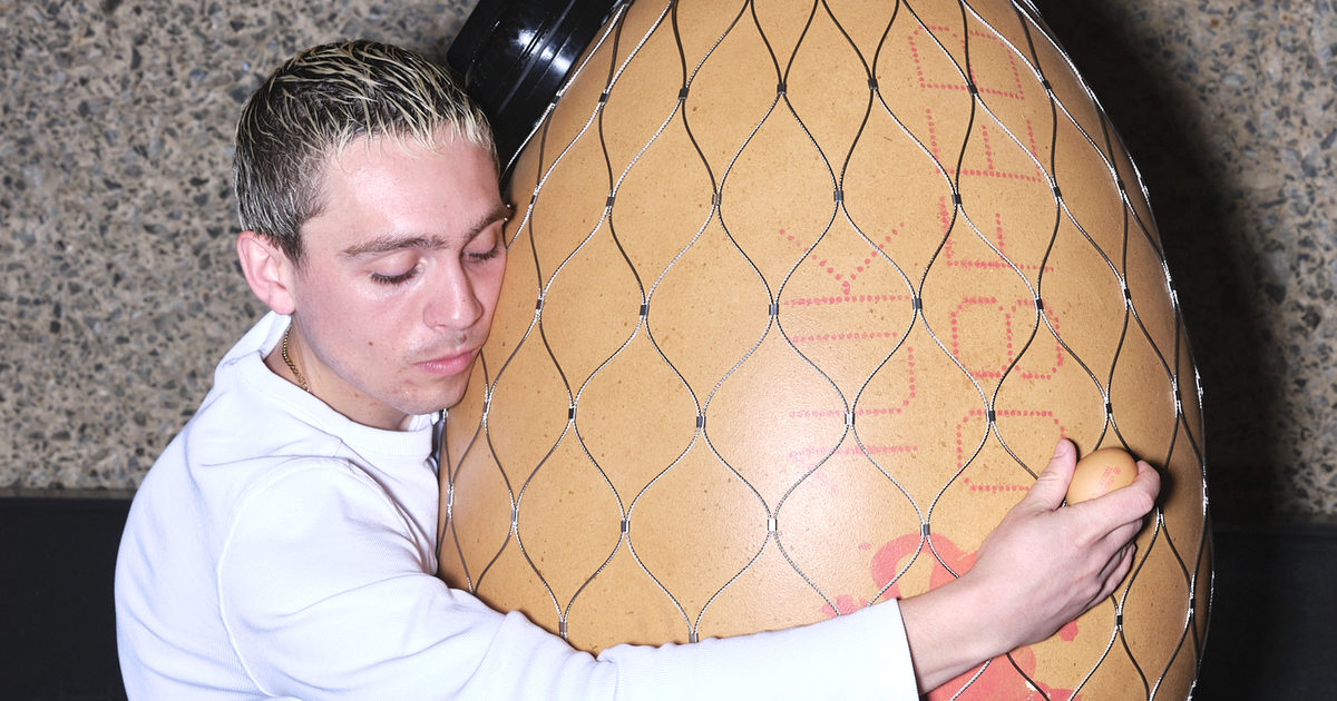 Corbin Shaw made a really big egg for a really good cause - The Face
